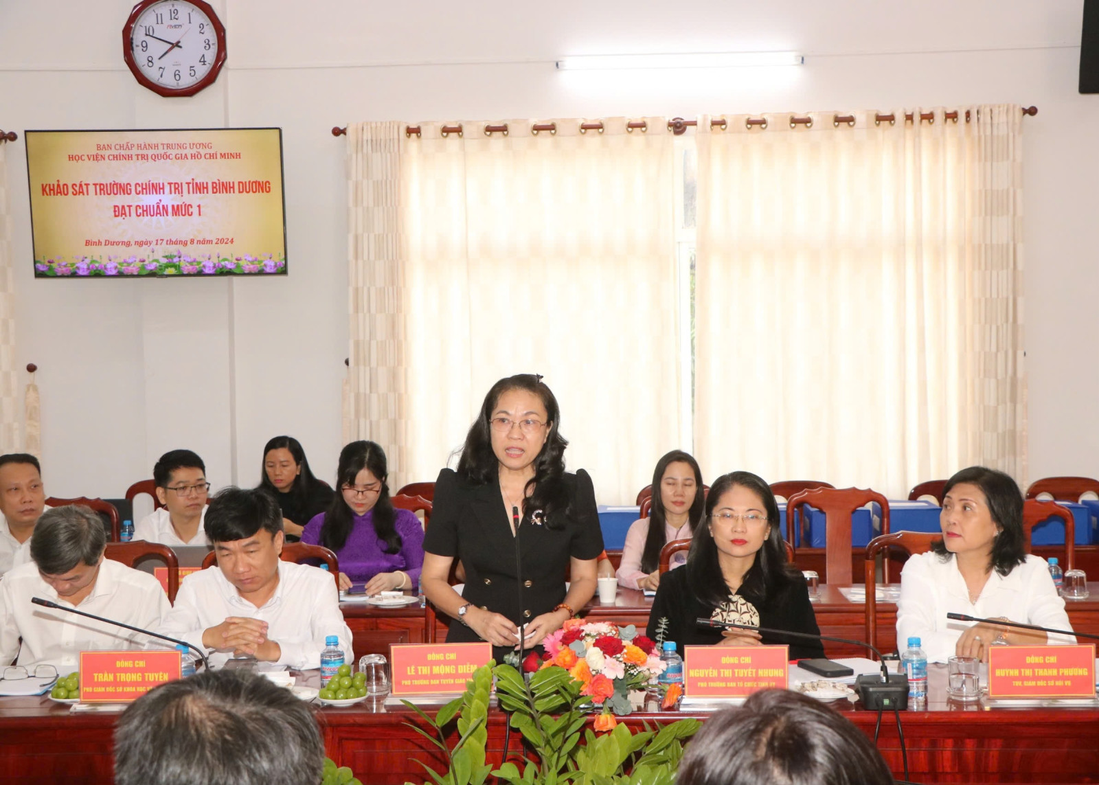 Trường Chính trị tỉnh Bình Dương có nhiều chỉ tiêu vượt chuẩn mức độ 1